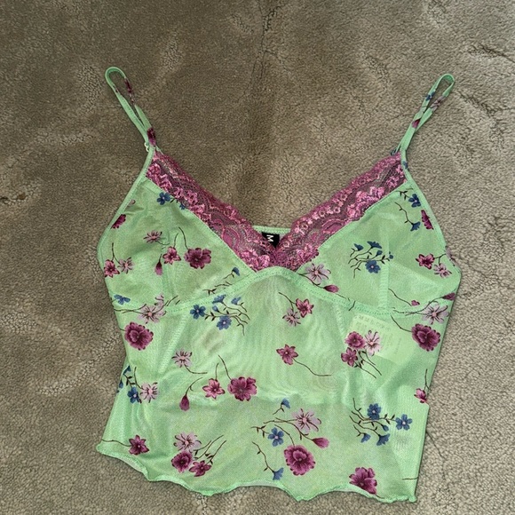 Motel Rocks | Tops | Motel Rocks Green Crop Top | Poshmark